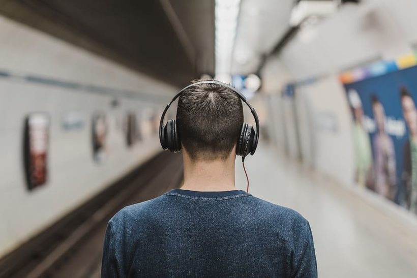 Do Headphones Help With Sensory Overload? - Aeon Reviews